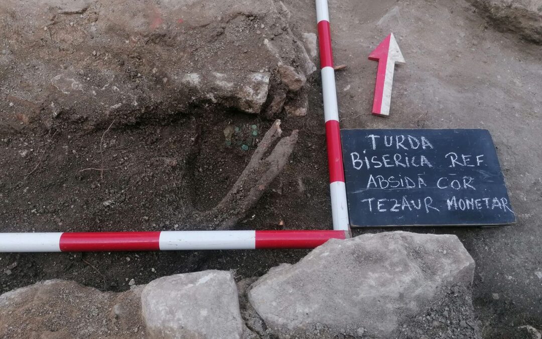 Un tezaur monetar descoperit la Turda | Turism Istoric